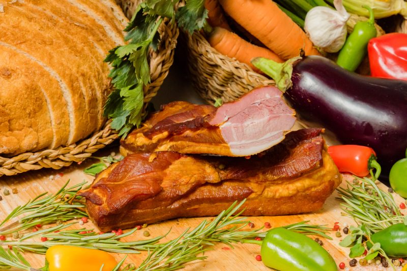 PORC SI PREPARATE DE PORC – Carmangeria Dobrogea